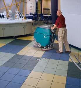 Tennant T5 scrubber with ec-H20 - PowerVac