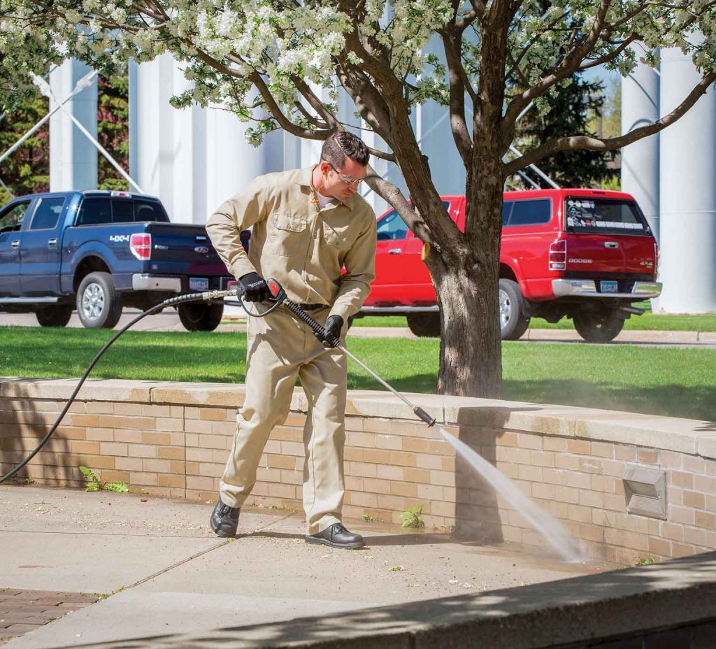 Tennant M30 Ride on Sweeper Scrubber - PowerVac